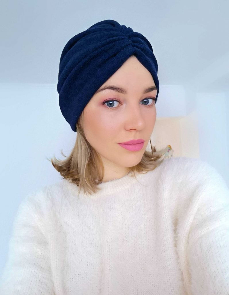 Turban bleumarin din angora textura groasa • Turbane Femei si Bebelusi 2025